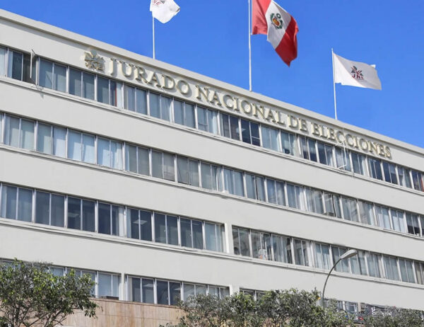 JNE publica registro del Partido Ahora Nación que preside López-Chau ...